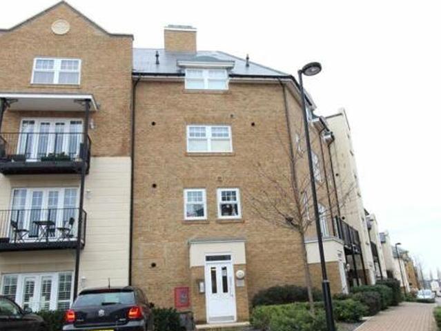 1 Bedroom Apartment For Rent In 16 Wells View Drive, Bromley
