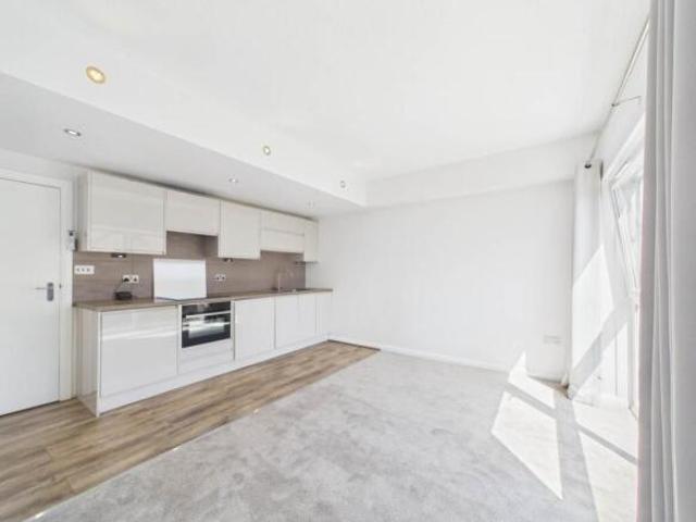 1 bedroom apartment for rent in 17 Warren Edge Road, Southbourne, Bournemouth, BH6