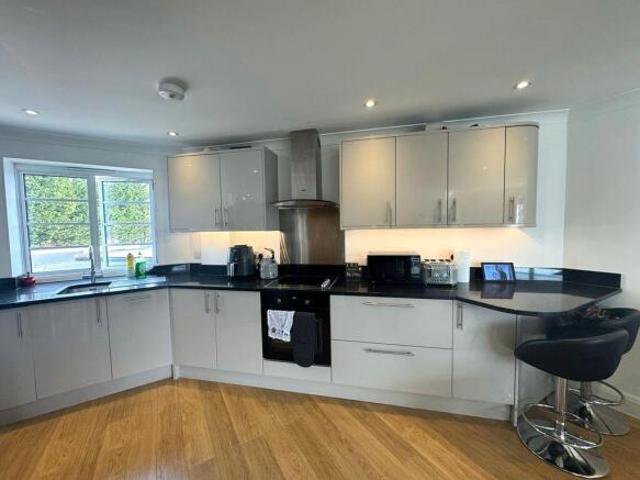 1 bedroom apartment for rent in 181 Victoria Road, Barnet, EN4