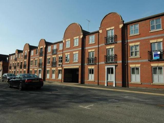 1 bedroom apartment for rent in 18 Baker Street Central, HU2