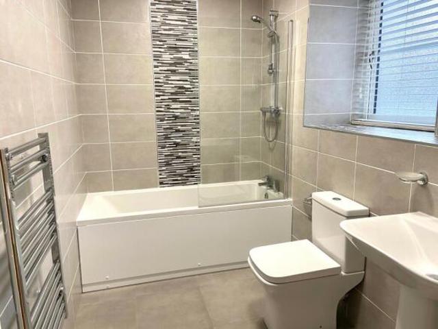 1 bedroom apartment for rent in 104 Mint Drive, B18