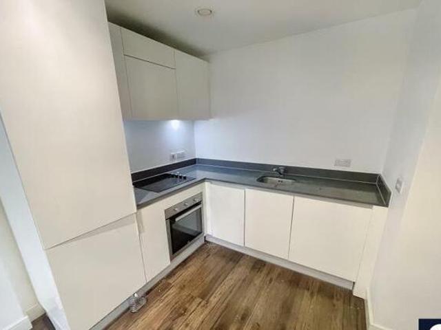 1 Bedroom Apartment For Rent In 105 Broad Street