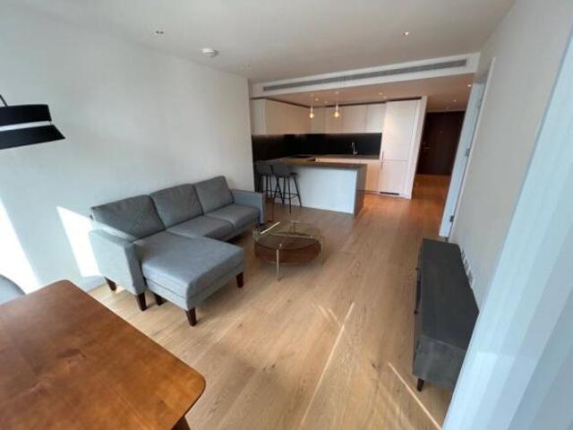 1 bedroom apartment for rent in 10 Marsh Wall, Landmark Pinnacle, London, E14