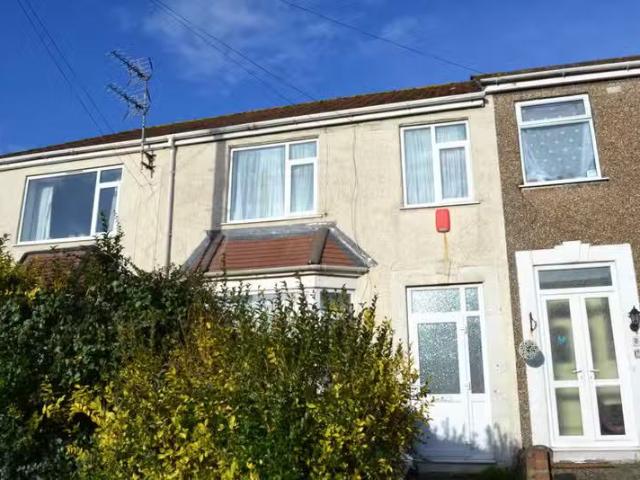1 bedroom apartment for rent in 10 Clarence Road Kingswood Bri.