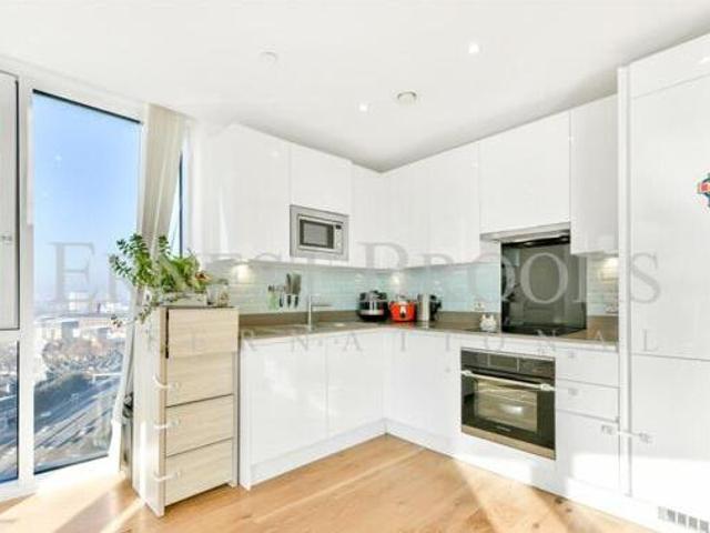 1 Bedroom Apartment For Rent In 12 High Street, Stratford