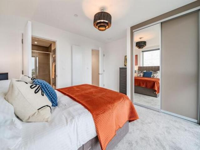 1 bedroom apartment for rent in 1 bed, 10th floor, Pearl, Peridot House in Ark Soane, W3