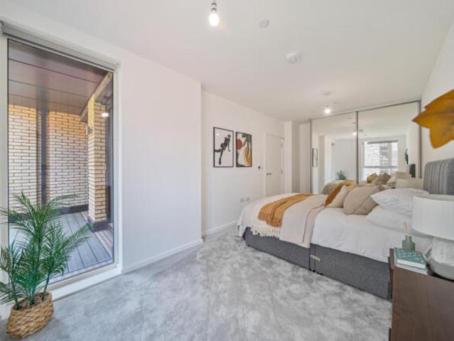 1 bedroom apartment for rent in 1 Bed, 6th floor, Riley House, Clapham Park, London, SW4