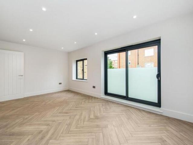 1 bedroom apartment for rent in 1 Bromehead Road, London, E1 2FH, E1