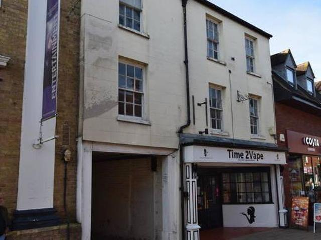 1 bedroom apartment for rent in 1 Literary Walk PE29
