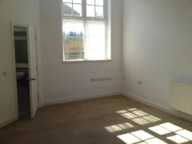 1 bedroom apartment for rent in 1, St Vincents Court, The Avenues, HU5