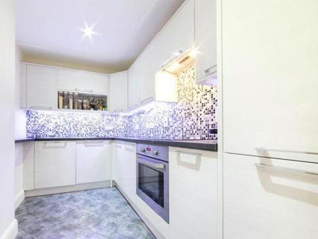 1 Bedroom Apartment For Rent In 1c Belvedere Road, London