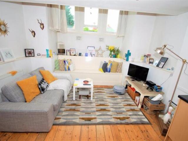 1 bedroom apartment for rent in 27 Warwick Place, Leamington Spa, CV32