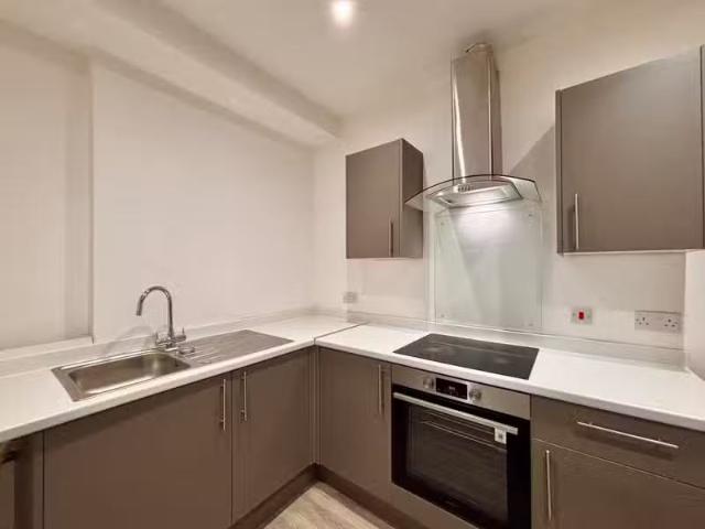 1 bedroom apartment for rent in 28 Victoria Street, BURTON ON.