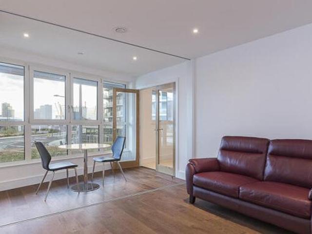1 Bedroom Apartment For Rent In 28 Western Gateway, London