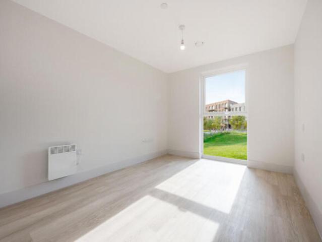 1 bedroom apartment for rent in 212 Prince Charles Rd, Exeter, Devon, EX4