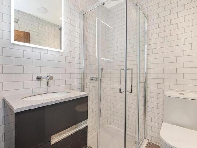 1 bedroom apartment for rent in 223A Walworth Road, London, SE17