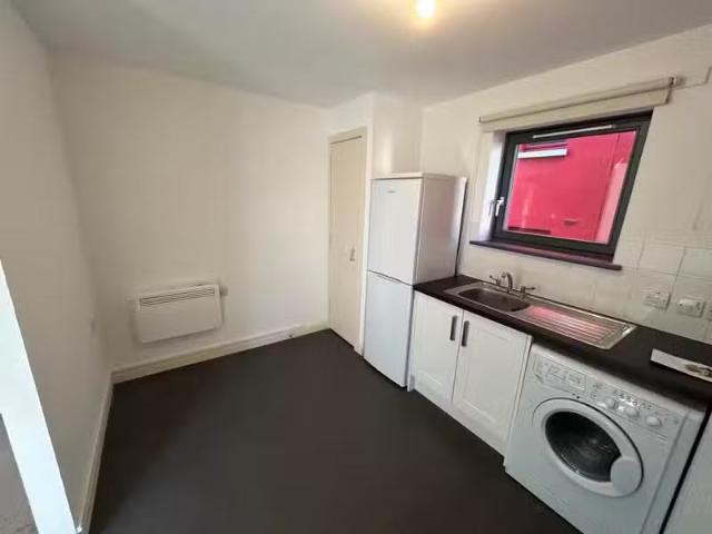 1 bedroom apartment for rent in 22 Hammermans Entry, Holyrood.