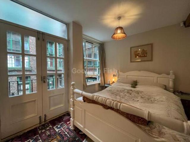 1 bedroom apartment for rent in 22 Turner Street, M4