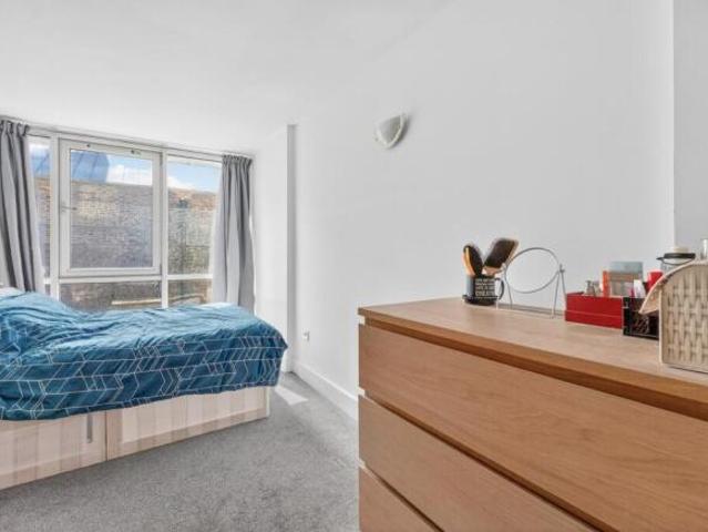 1 bedroom apartment for rent in 2 Artichoke Hill, London, E1W