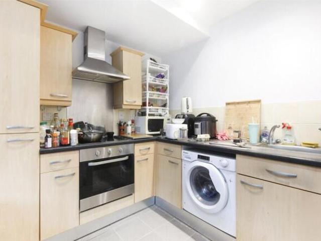 1 bedroom apartment for rent in 2 Artichoke Hill, London, E1W