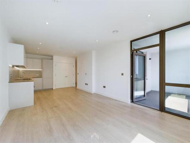1 bedroom apartment for rent in 2 Ashley Road, London N17
