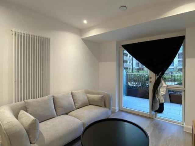 1 bedroom apartment for rent in 2 Eden Place, London, E16 1JN, E16