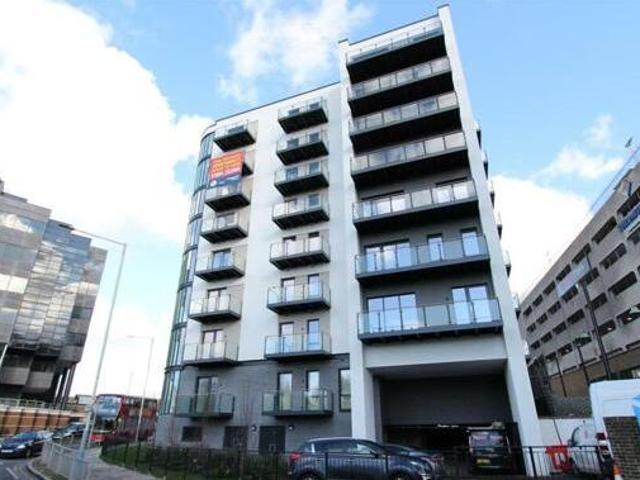 1 Bedroom Apartment For Rent In 2 Harefield Road