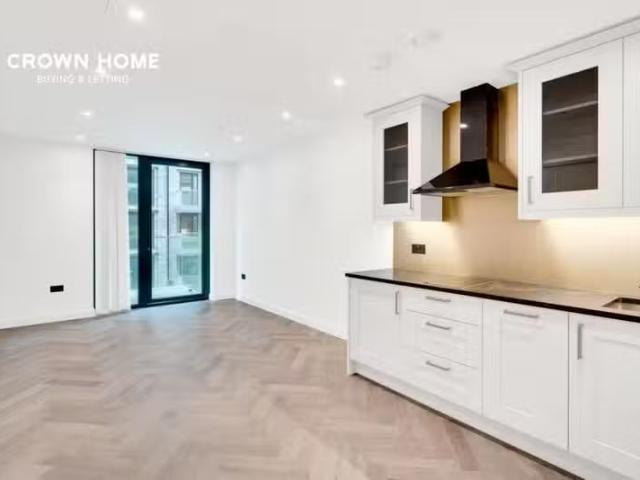 1 bedroom apartment for rent in 3 Merino Gardens, London Dock.
