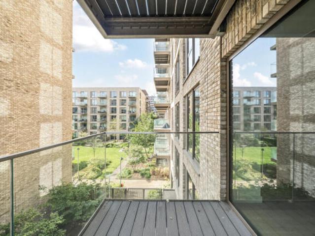 1 bedroom apartment for rent in 3 Shipwright Street, London, E16