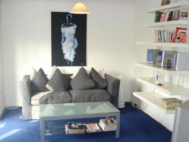 1 Bedroom Apartment For Rent In 41 Wellington Way, London