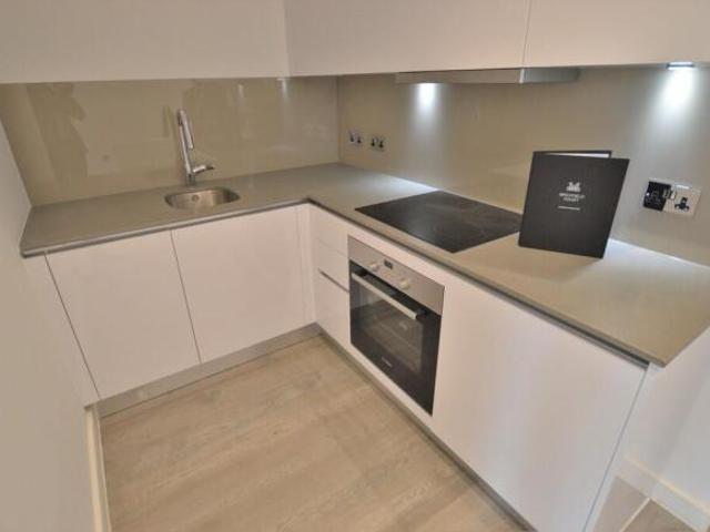 1 bedroom apartment for rent in 5 Bath Road, Slough, SL1