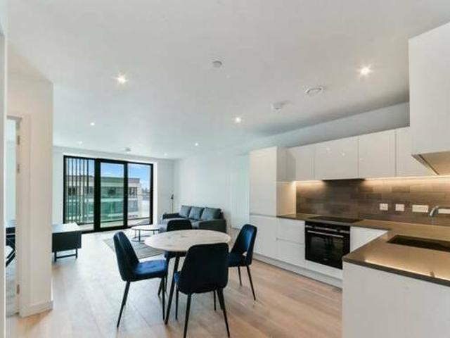 1 bedroom apartment for sale in Marco Polo Tower Royal Wharf London E16