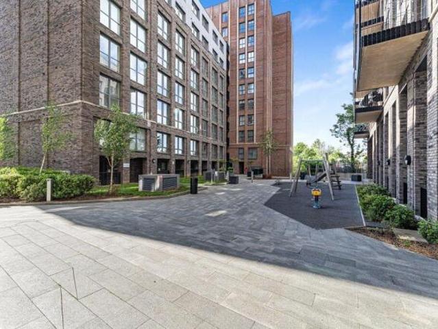 1 bedroom apartment for sale in Marri Street, Watford, Hertfordshire, WD24