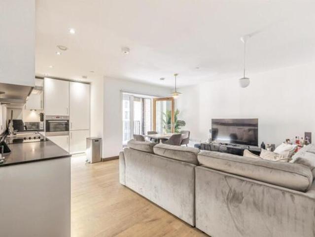 1 bedroom apartment for sale in Marri Street, Watford, WD24