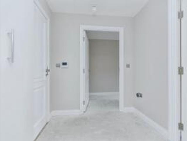 1 bedroom apartment for sale in Melton Road, Leicester, LE4