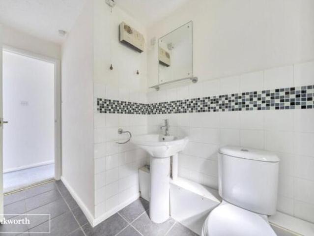 1 bedroom apartment for sale in Monarch Close, Basingstoke, Hampshire, RG22
