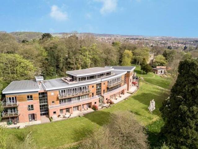 1 Bedroom Apartment For Sale In Moss Drive
