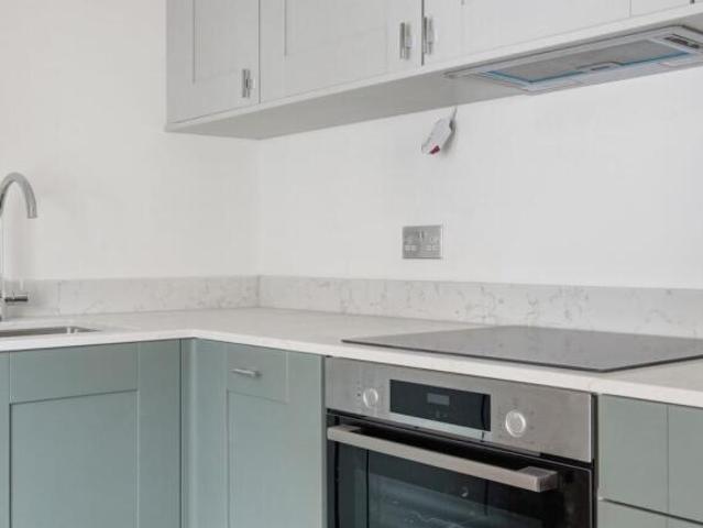 1 bedroom apartment for sale in Moulsham Street, Chelmsford, CM2