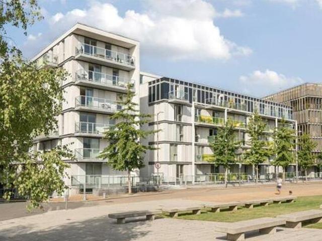 1 Bedroom Apartment For Sale In New River Village, Hornsey