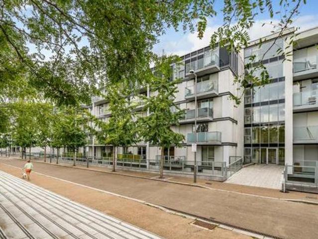 1 Bedroom Apartment For Sale In New River Village, Hornsey