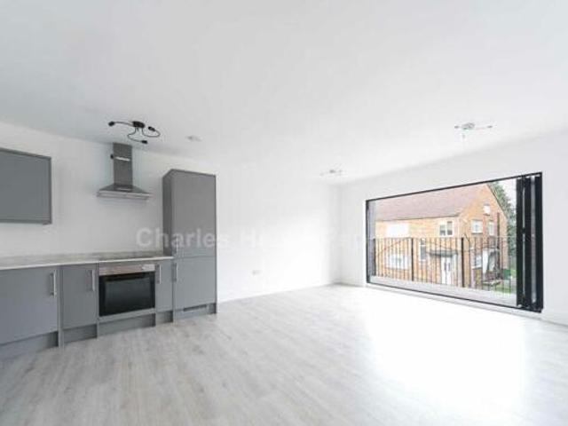 1 Bedroom Apartment For Sale In Newbury Park