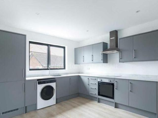 1 Bedroom Apartment For Sale In Newbury Park