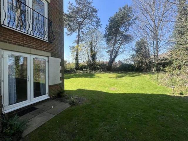 1 bedroom apartment for sale in Norn Hill, Basingstoke, Hampshire, RG21
