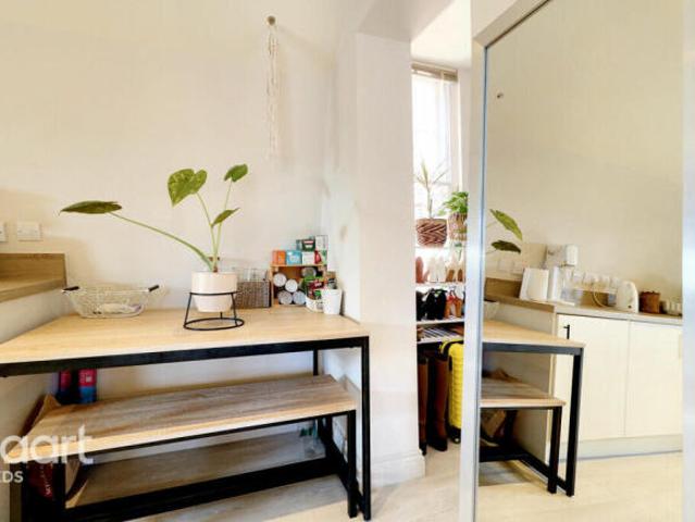 1 bedroom apartment for sale in North Street, Leeds, LS2