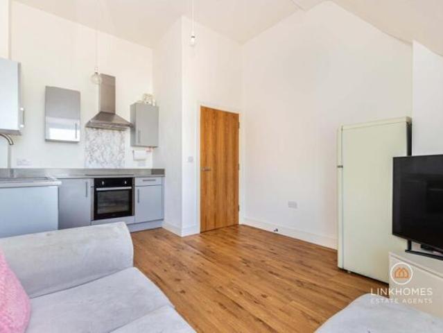 1 bedroom apartment for sale in Norton Way, Poole, BH15