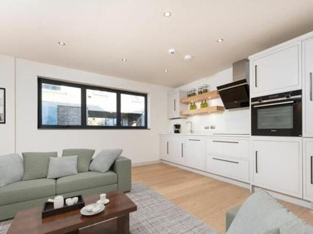 1 Bedroom Apartment For Sale In Oxford