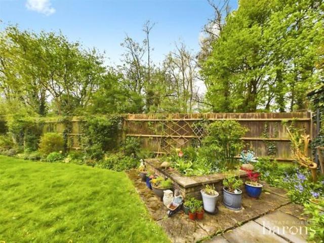 1 bedroom apartment for sale in Oakfields, Lychpit, Basingstoke, Hampshire, RG24