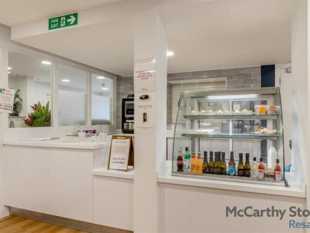 1 bedroom apartment for sale in Oakhill Place, High View, Bedford, Bedfordshire, MK41 8FB, MK41