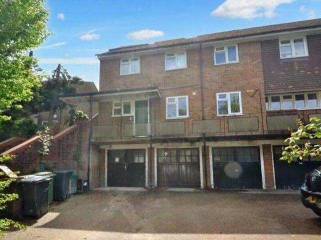 1 Bedroom Apartment For Sale In Old London Road