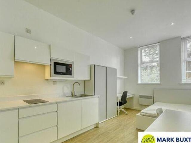 1 Bedroom Apartment For Sale In Orme House, Orme Road